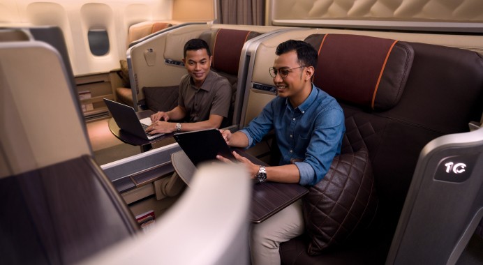 First Class | Cabin | Singapore Airlines | Singapore Airlines